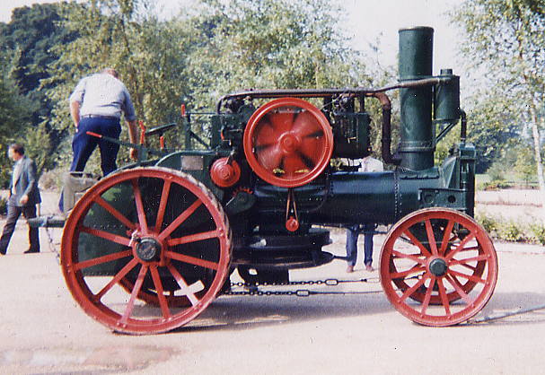 English version of a Townsend tractor | Smokstak® Antique Engine Community*