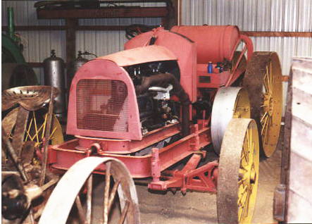 A NILSON tractor | Smokstak® Antique Engine Community*